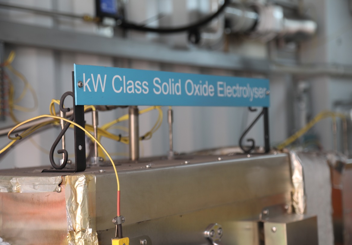 CSIRO’s electrolyser hits 1,000-hour milestone at BlueScope plant ...