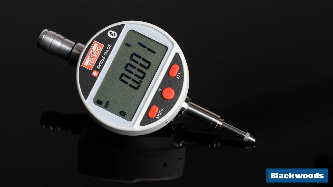 Measuring Physical Dimensions and Bluetooth ® Integrated Technology ...