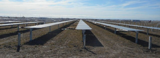 PV installation at Australia's Moree Solar Farm begins - Australian ...