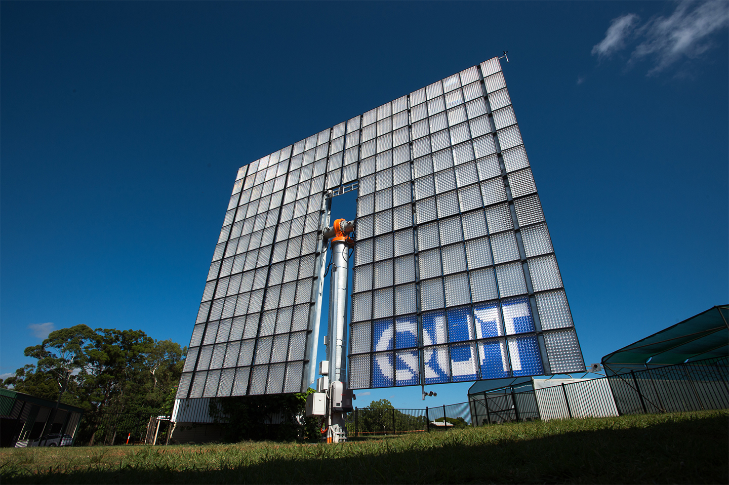 QUT to establish pilot plant producing hydrogen from renewable energy ...