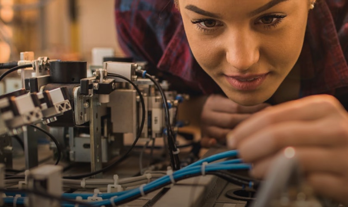 Queensland manufacturing creates increased opportunities for women ...