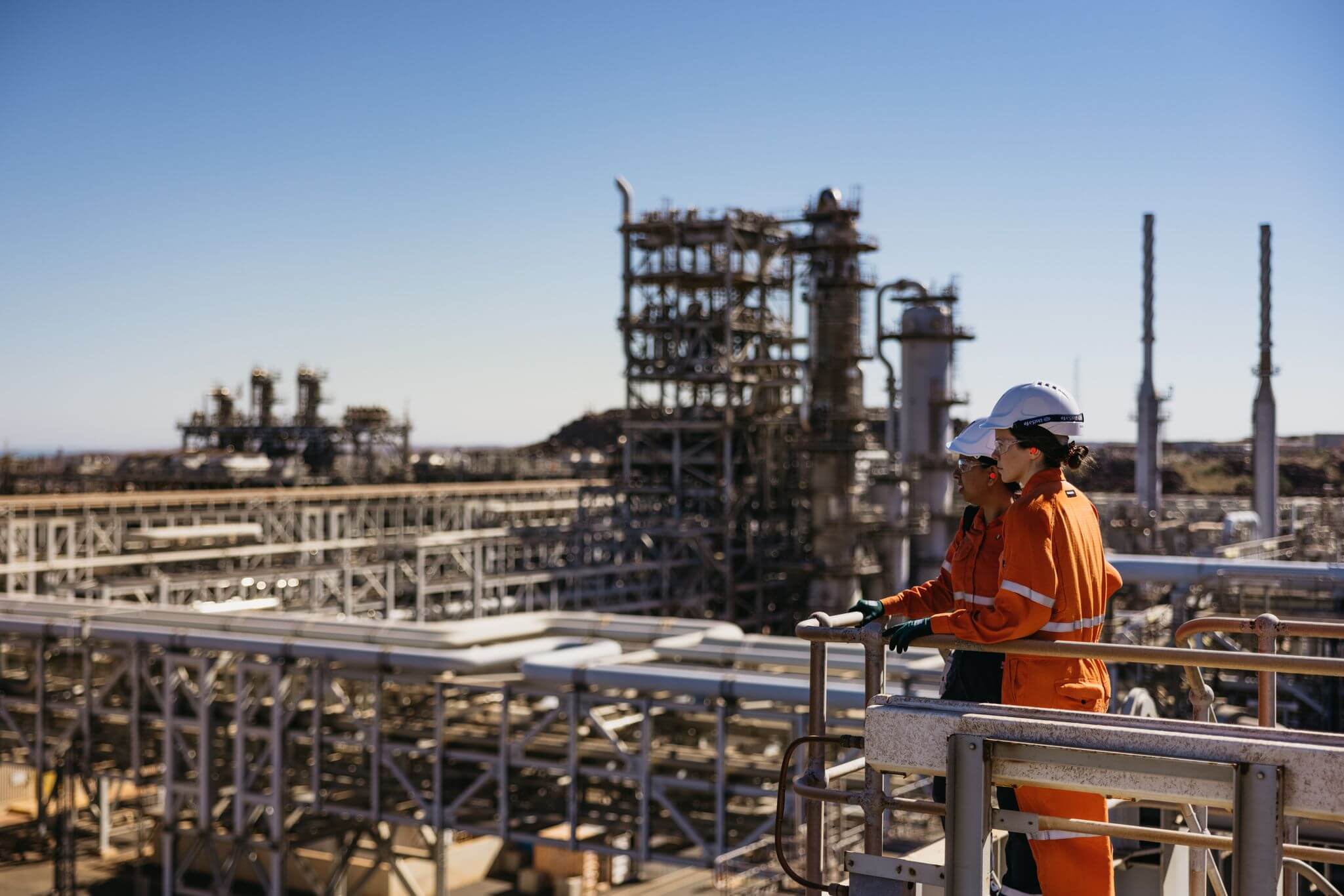 BHP, Woodside merge oil and gas portfolios, announce $16bn LNG ...