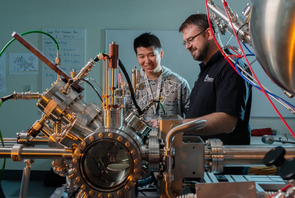 Australia’s first $2.4m Photoemission Electron Microscope commissioned ...