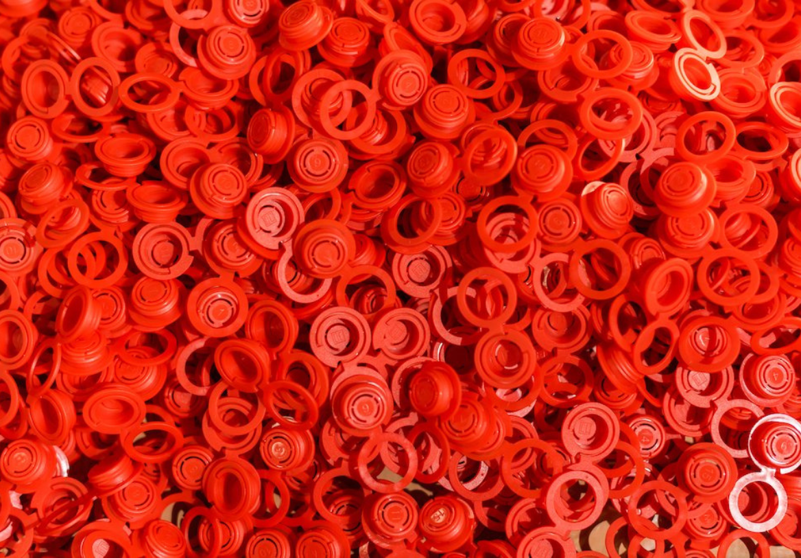 Essentra Components achieves 50/50 ratio of recycled content and virgin ...