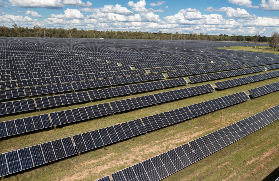 Construction complete on Australia’s biggest solar farm in Qld ...
