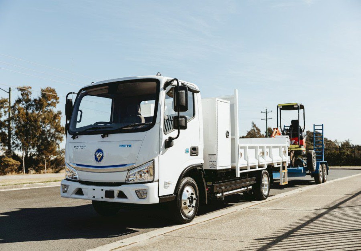 Foton rolls out 'Australian-first' electric tipper truck - Australian ...