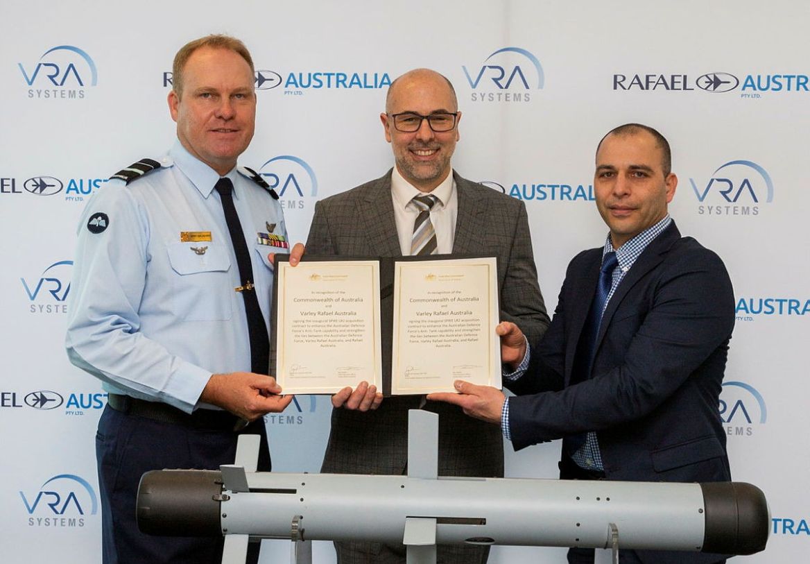 Australia announces $1.7 billion missiles acquisition, considers ...