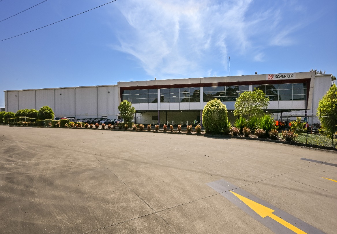 DB SCHENKER unveils first custom 3PL spare parts warehouse for major ...