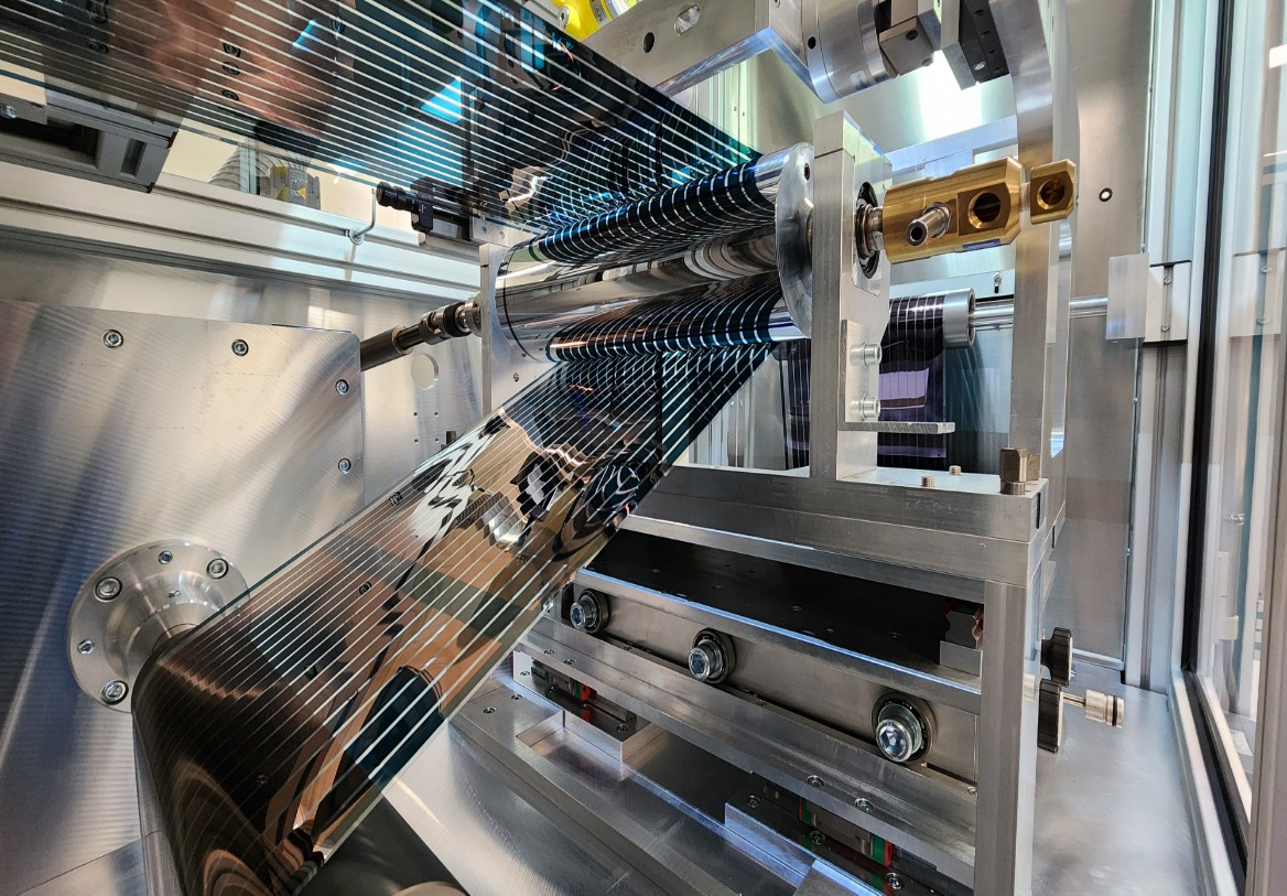 CSIRO launches facility to bring printed flexible solar tech to market ...