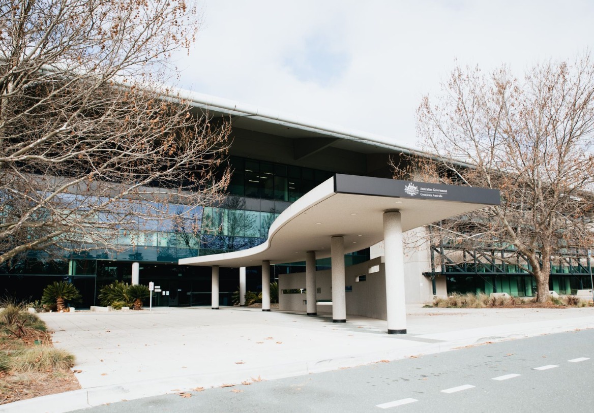 Geoscience Australia welcomes new chief executive - Australian ...