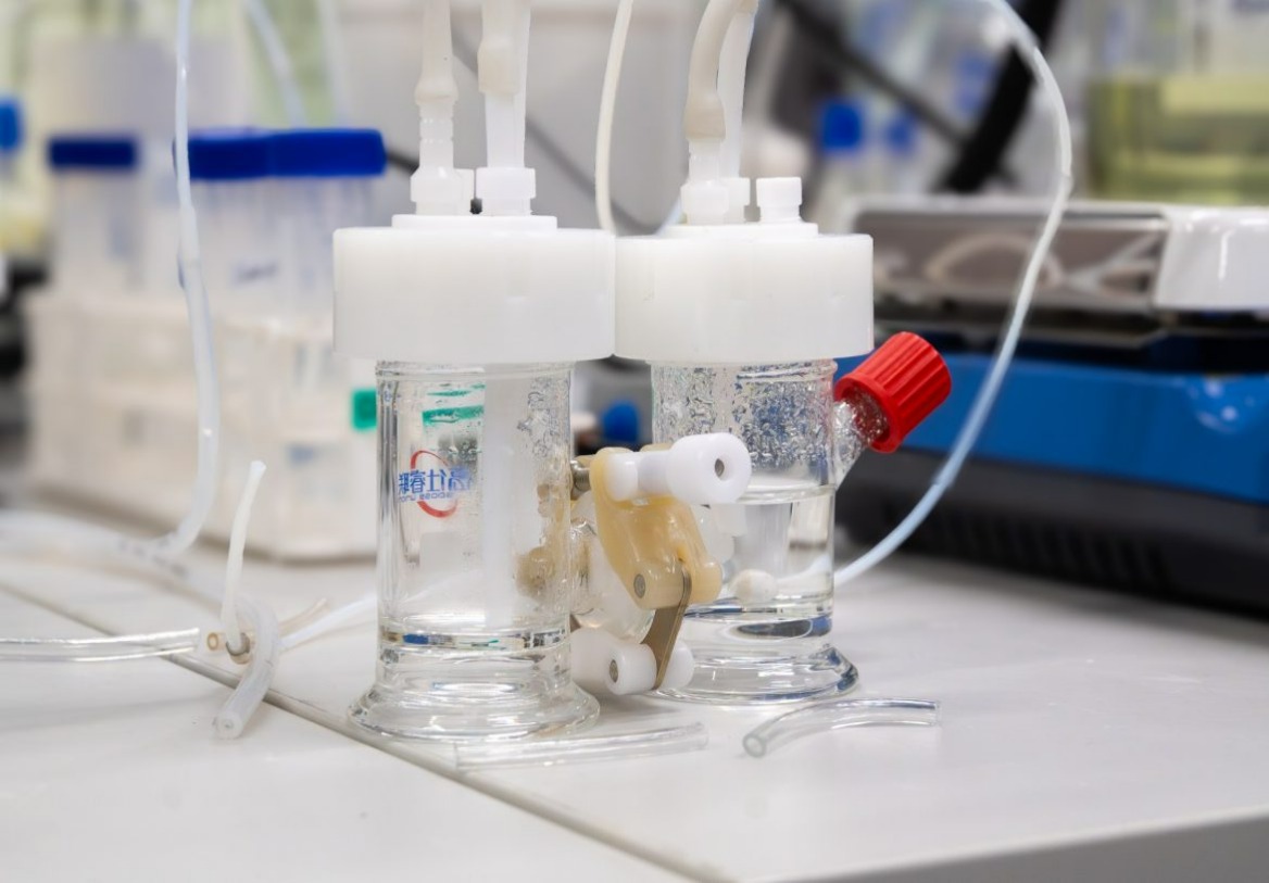 UNSW researchers advance green jet fuel tech with $1.2M TRaCE boost ...