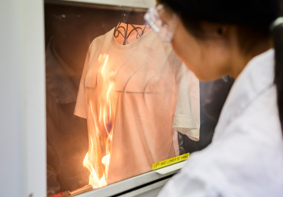 UNSW engineers develop spray to make cotton fabrics more fire-resistant ...