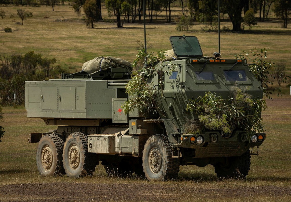 Australia expands defence manufacturing with $2.3B HIMARS strike ...